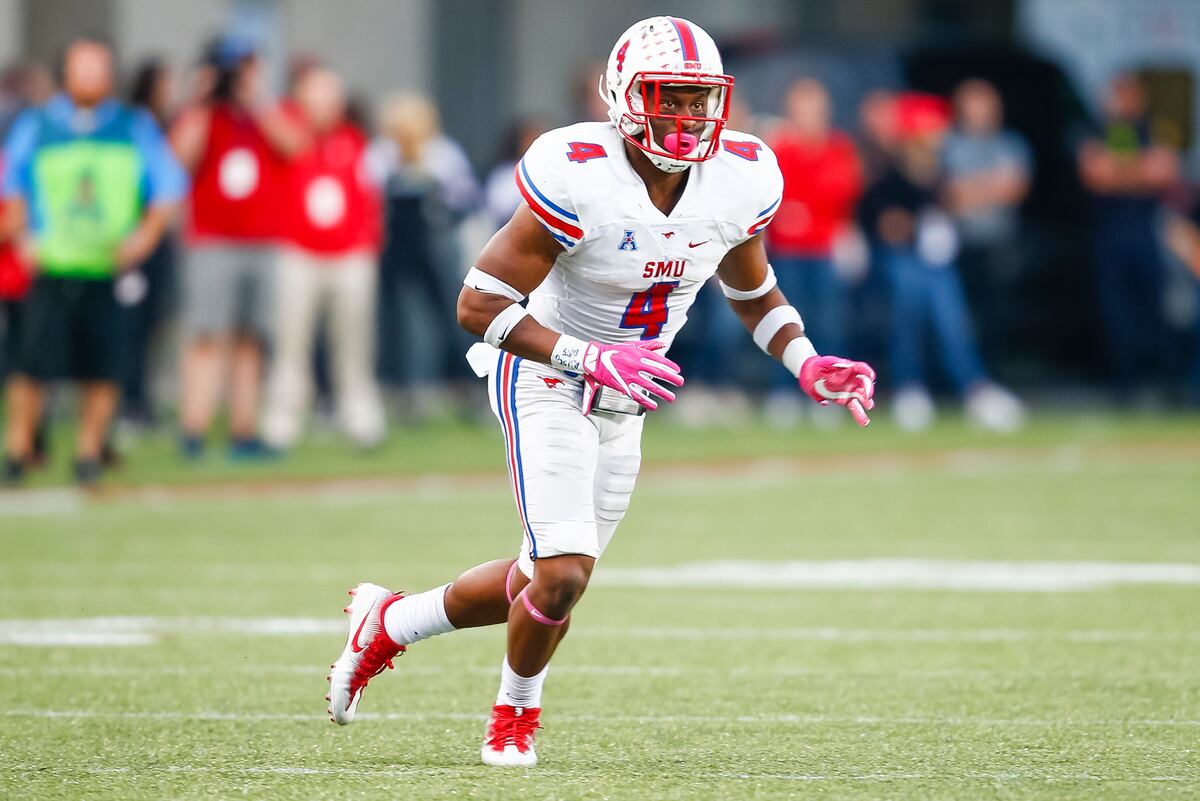 SMU Shows Off Turnover Crown and Goblet After Forcing Interception vs ...