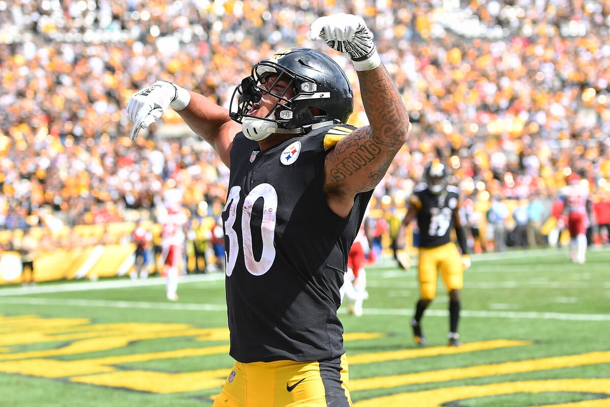 Steelers RB James Conner's Journey from Beating Cancer to Starting in ...