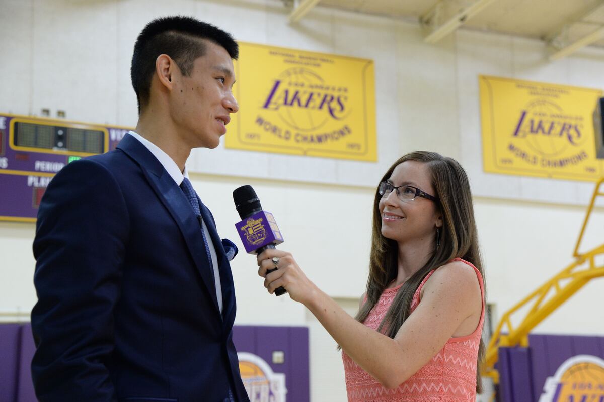 Ex-Lakers, Blazers Reporter Serena Winters Hired for 76ers Sideline ...