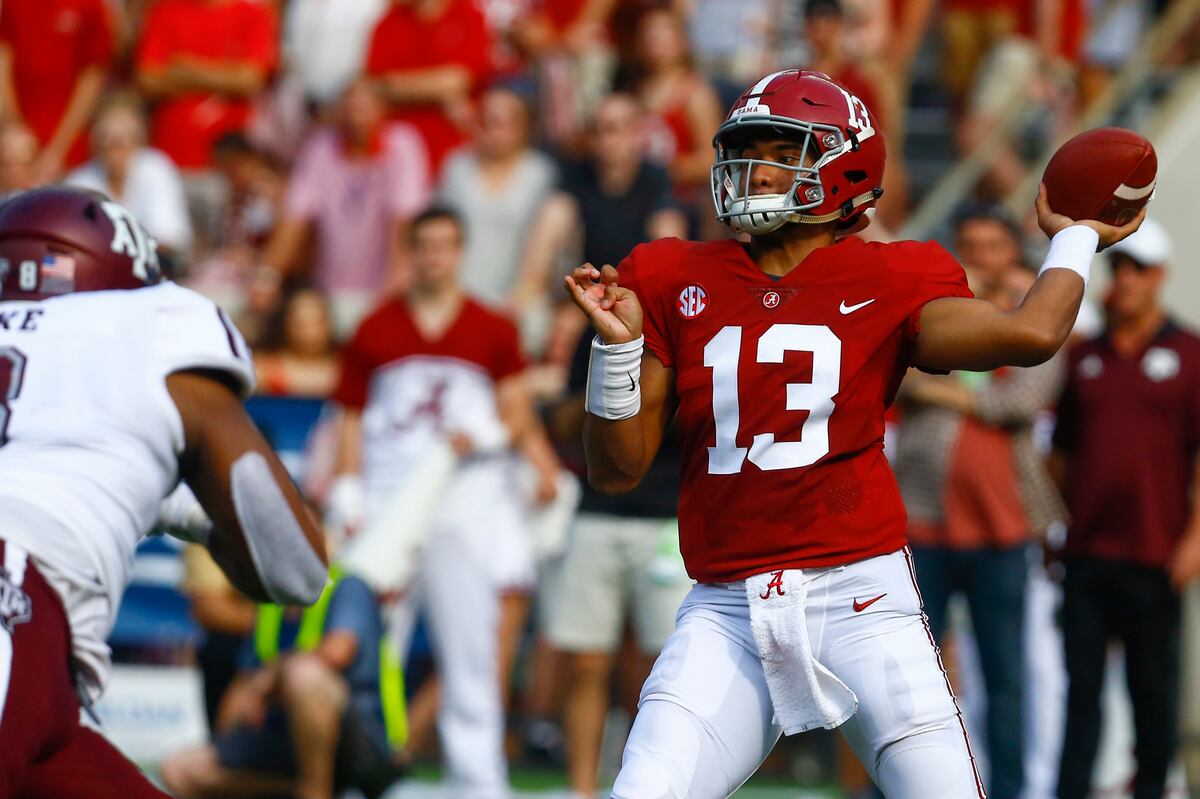 Tua Tagovailoa Has Career Day as Alabama Takes Down Texas A&M 45-23 ...