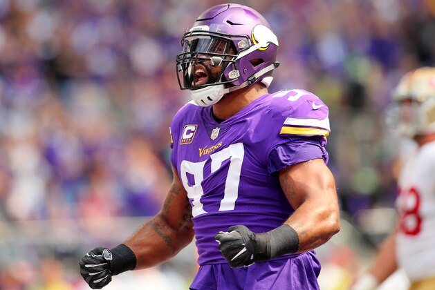 Report: Vikings' Everson Griffen Allegedly Threatened to Shoot Someone ...