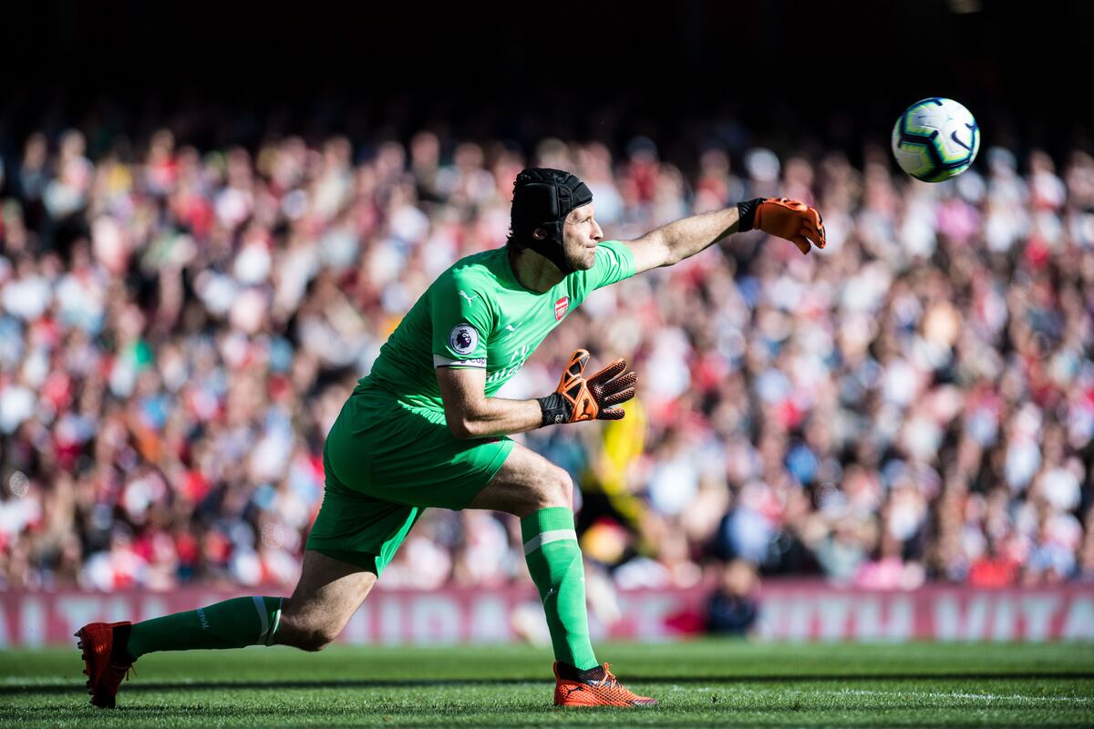 Arsenal's Petr Cech Out Up to 3 Weeks After Hamstring Injury vs ...