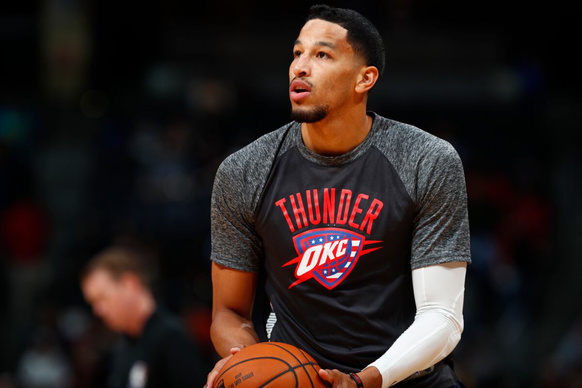 Andre Roberson Out at Least 2 Months After Setback with Knee Surgery ...