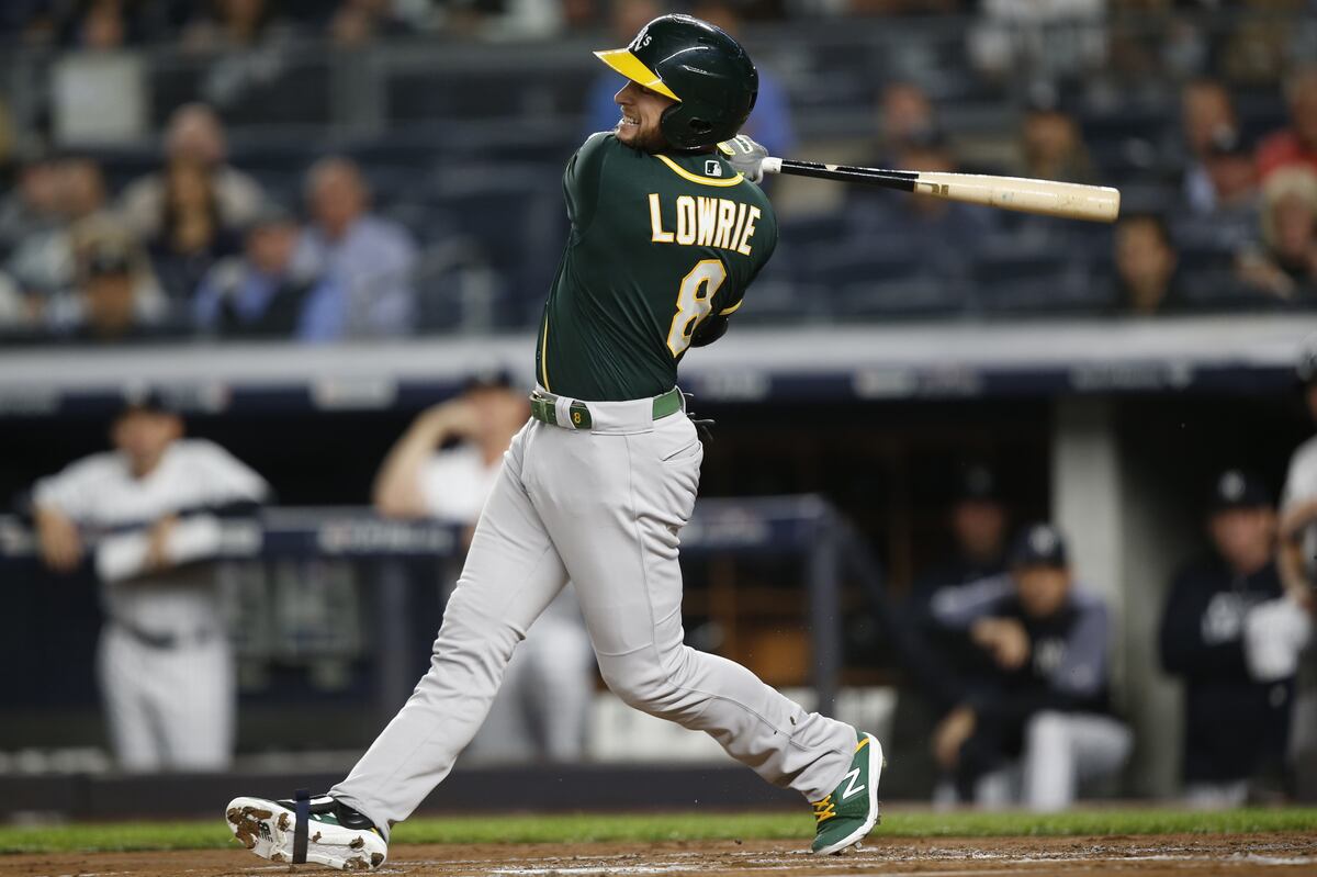 Report: Jed Lowrie, Mets Agree to 2-Year, $20M Contract After 3 Seasons ...