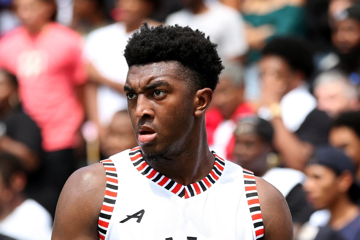 Report: 5-Star SF Prospect Kyree Walker Decommits from Arizona State ...