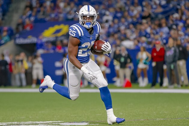 Fantasy Football Week 8: Waiver-Wire Pickups, Rankings and Stat Projections