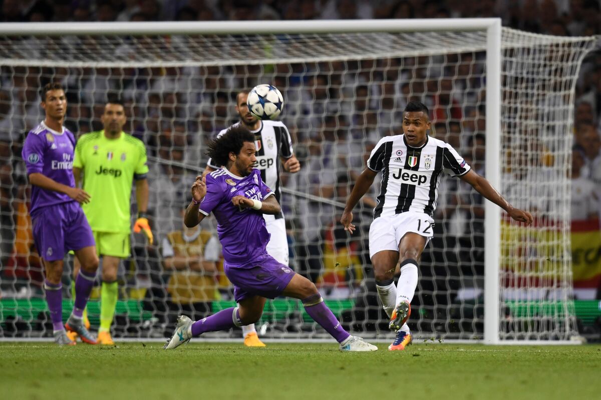 Real Madrid Reportedly Propose Marcelo, Alex Sandro Transfer Swap to ...