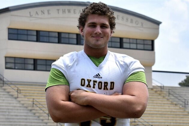 5-Star Center Clay Webb Commits to Georgia over Alabama, Clemson, More