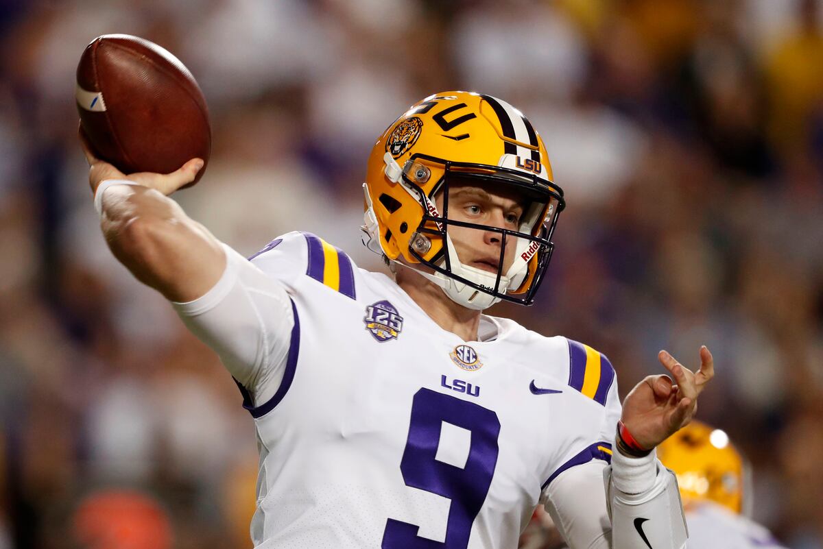 Lsu Tigers Vs Arkansas Razorbacks Odds Analysis College Football