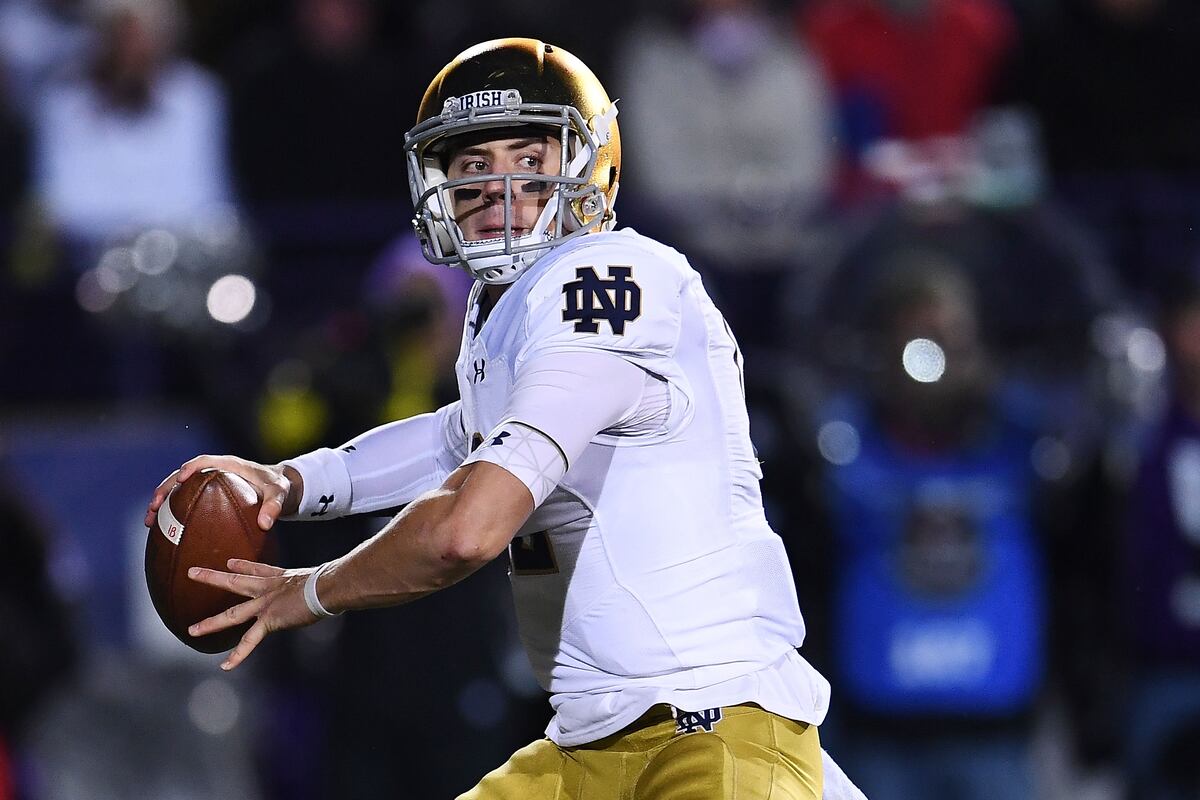 Report: Starting QB Ian Book out vs. FSU as Notre Dame Looks to Stay ...