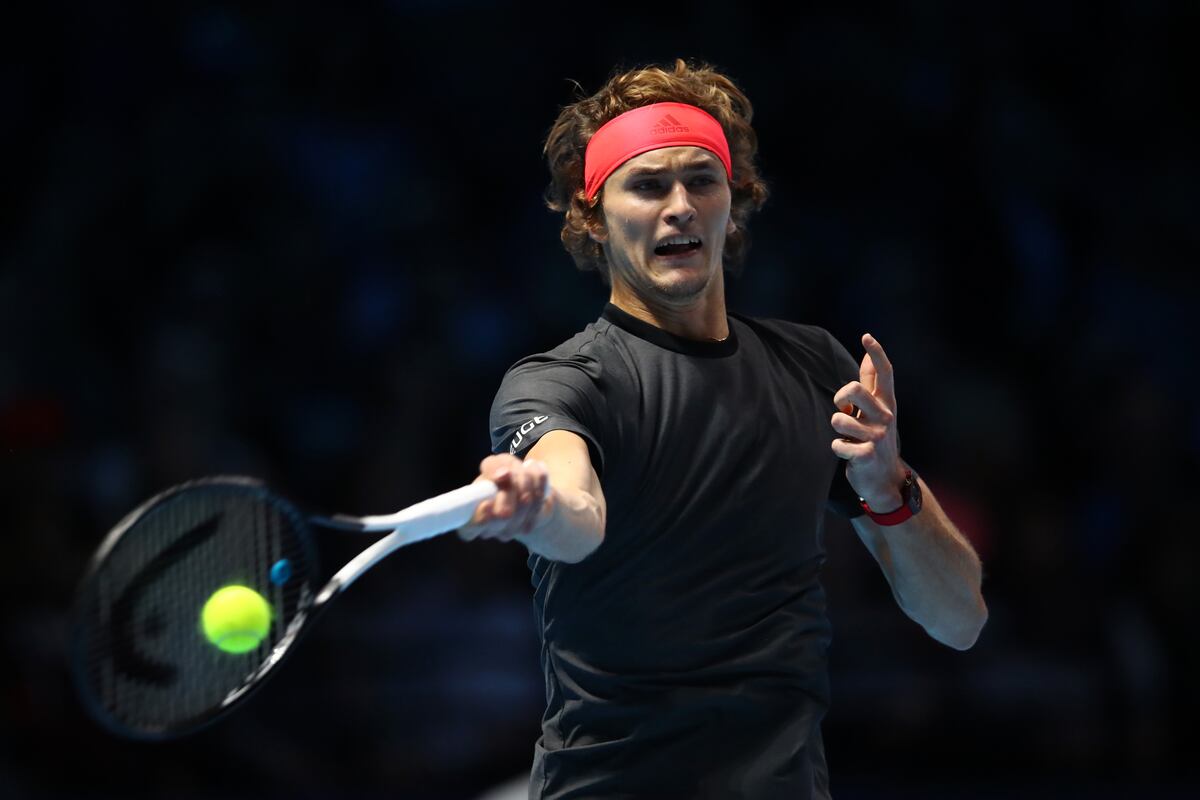 Roger Federer Upset by Alexander Zverev at 2018 ATP World Tour Finals ...