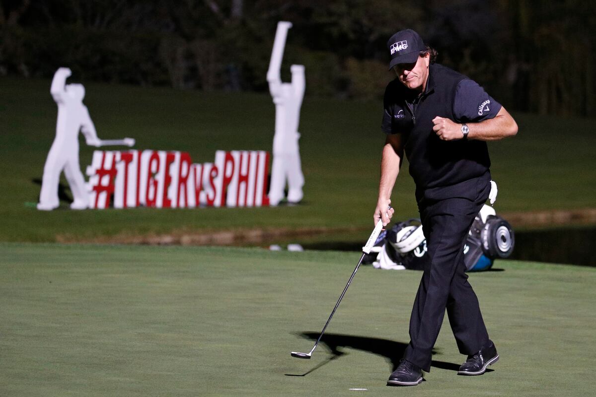 Phil Mickelson Finally Exorcises His Tiger Woods Demons to Win $9 ...