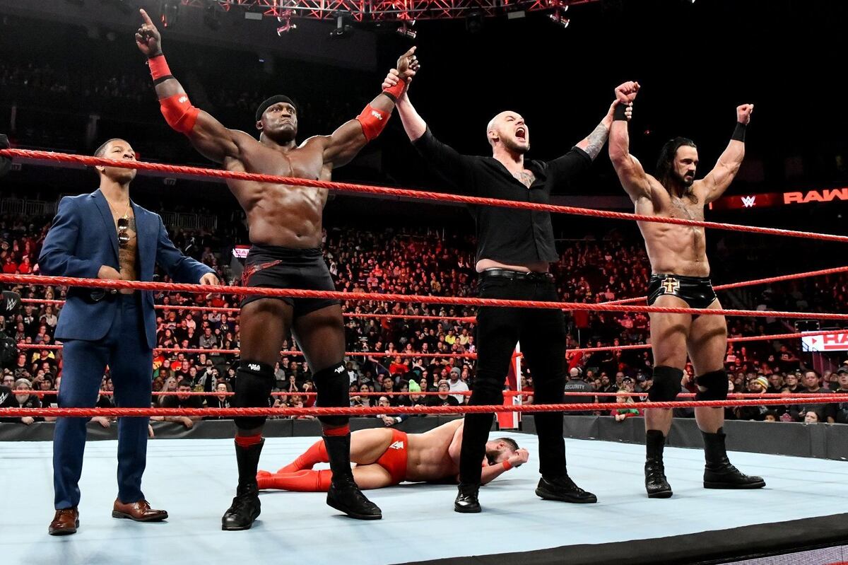 Ronda Rousey in Action and Preview for December 3 Episode of WWE Raw ...