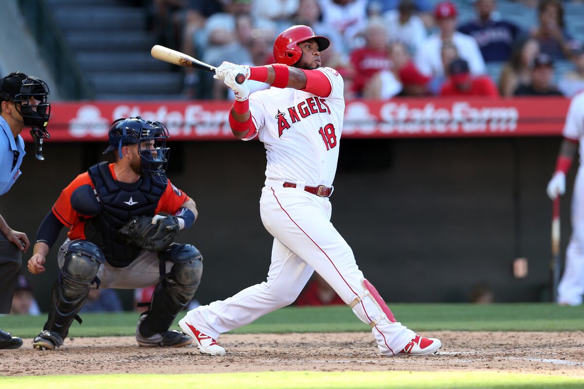 Former MLB Players Luis Valbuena, Jose Castillo Killed in Car Crash ...