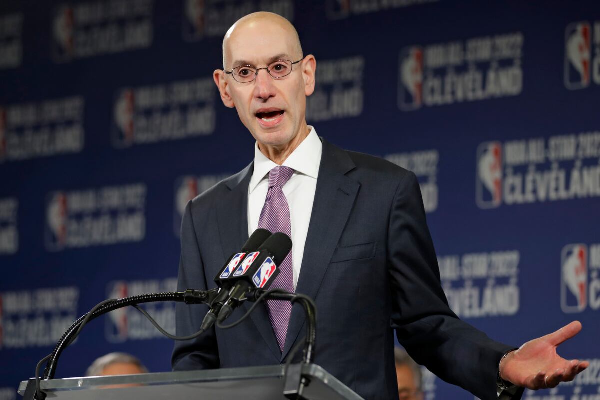 Adam Silver Says He Thinks Suns Will Remain in Phoenix on B/R's Full 48 ...