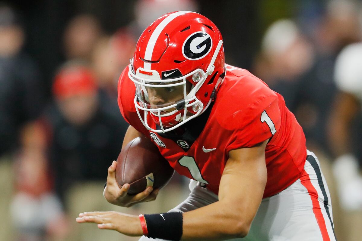 Justin Fields to Play in Sugar Bowl While Exploring Transfer from ...