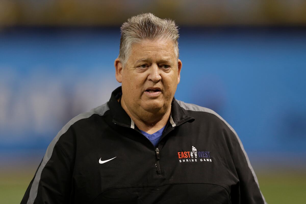 Charlie Weis Reportedly Wants to Make Comeback as NFL Offensive ...
