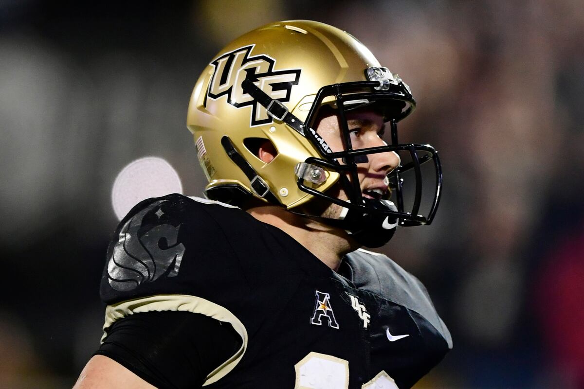 UCF QB McKenzie Milton to Undergo 5th Knee Surgery, Not Yet Ruled Out ...