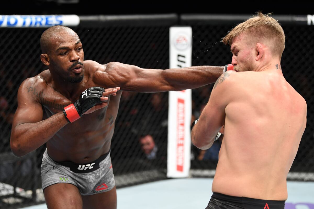 Jon Jones Reclaims Light Heavyweight Title via TKO vs. Alexander ...