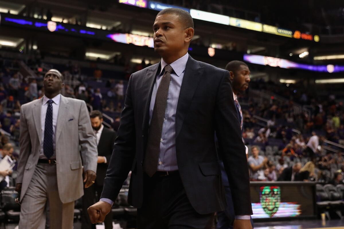 Lakers' Lonzo Ball Endorses Earl Watson to Take Over as UCLA Head Coach ...