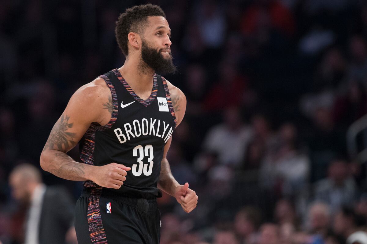 Allen Crabbe to Be Re-Evaluated in 1-2 Weeks Because of Right Knee ...