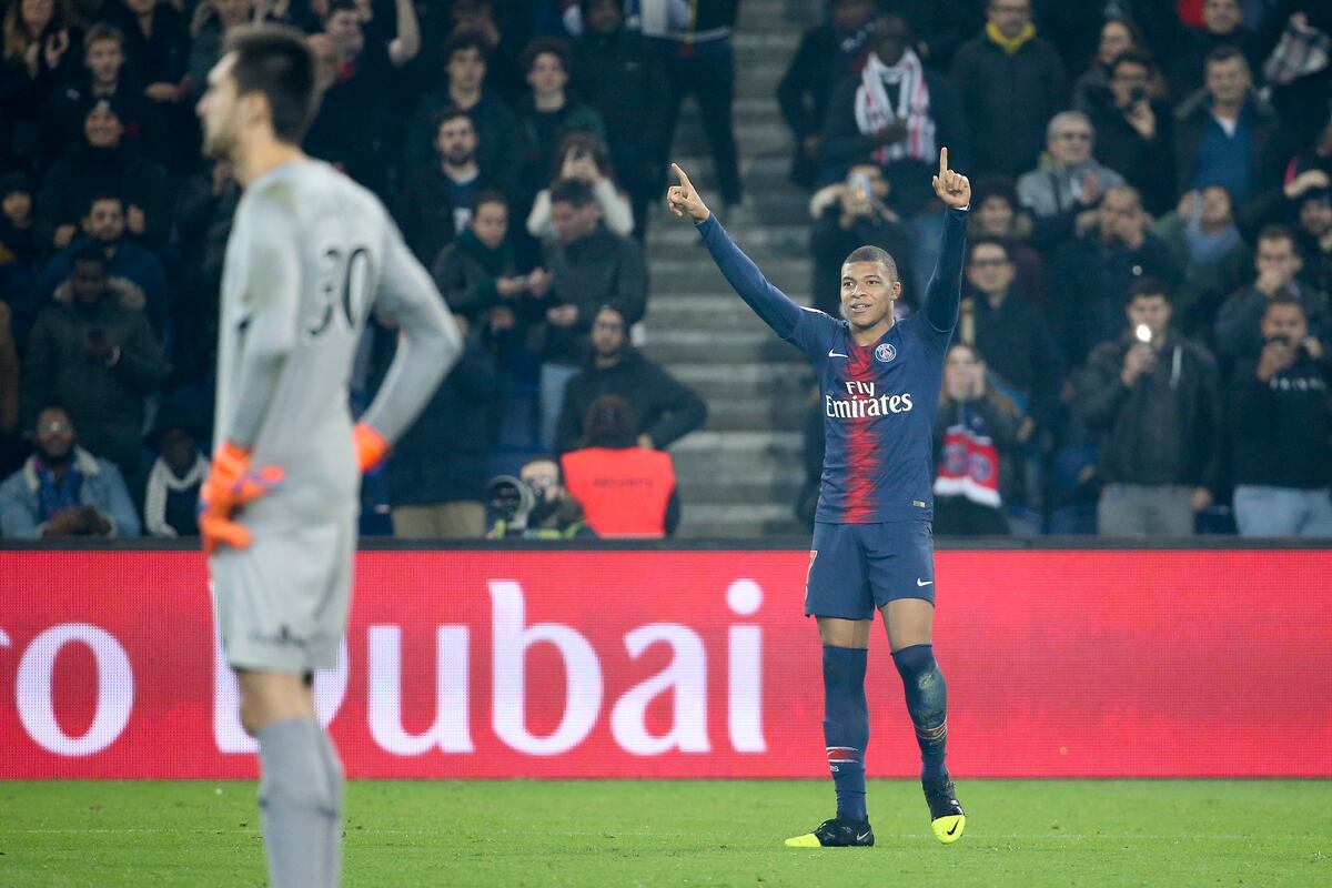Kylian Mbappe, Harry Kane Lead CIES Study of Most Valuable World ...