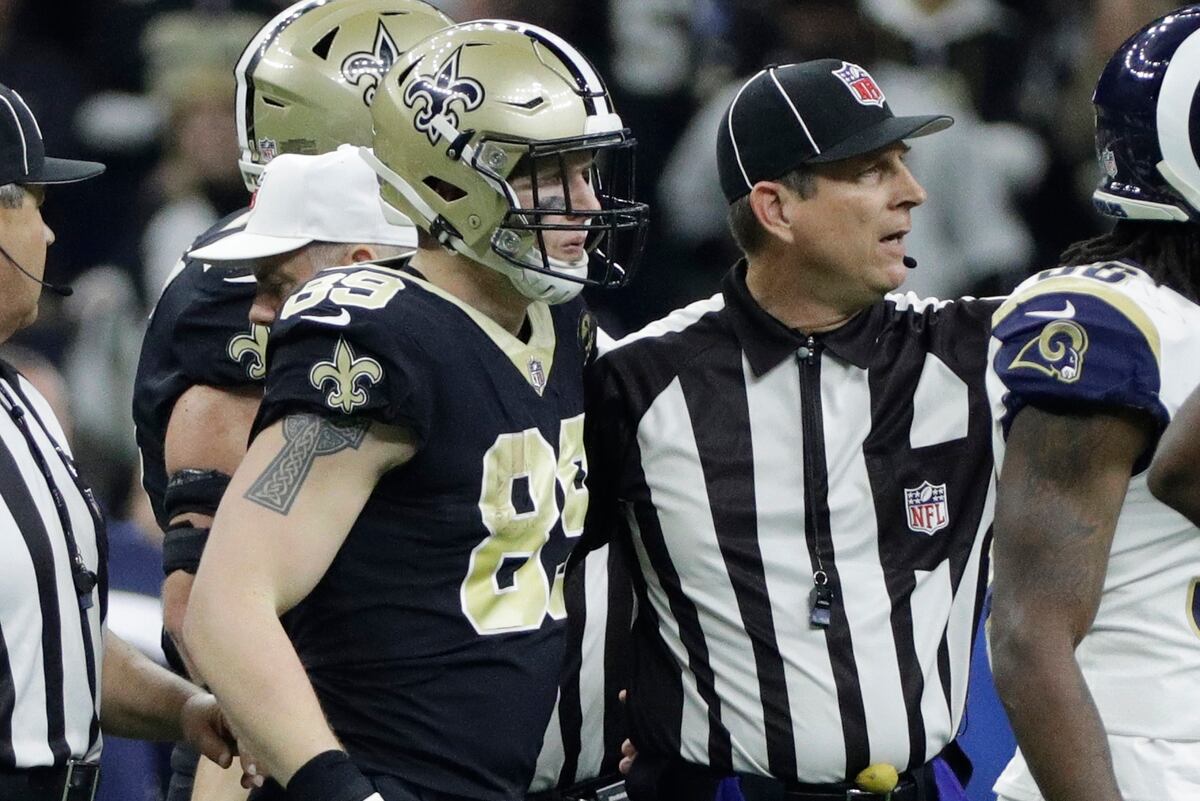 Saints' Josh Hill Ruled Out After Suffering Concussion vs. Rams in NFC ...