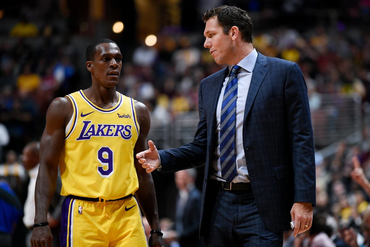Lakers News: Rajon Rondo Expected to Return from Hand Injury vs ...
