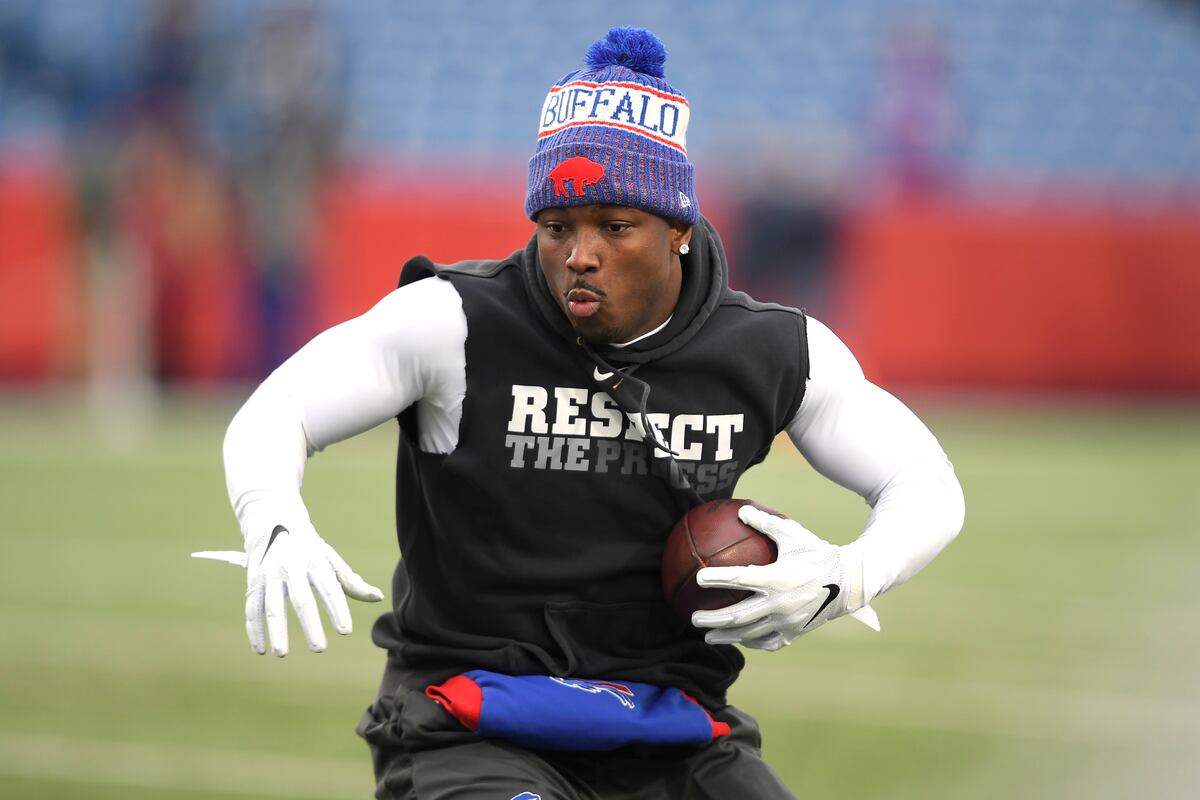 LeSean McCoy Denies Involvement in Break-In That Injured Ex-GF Delicia ...