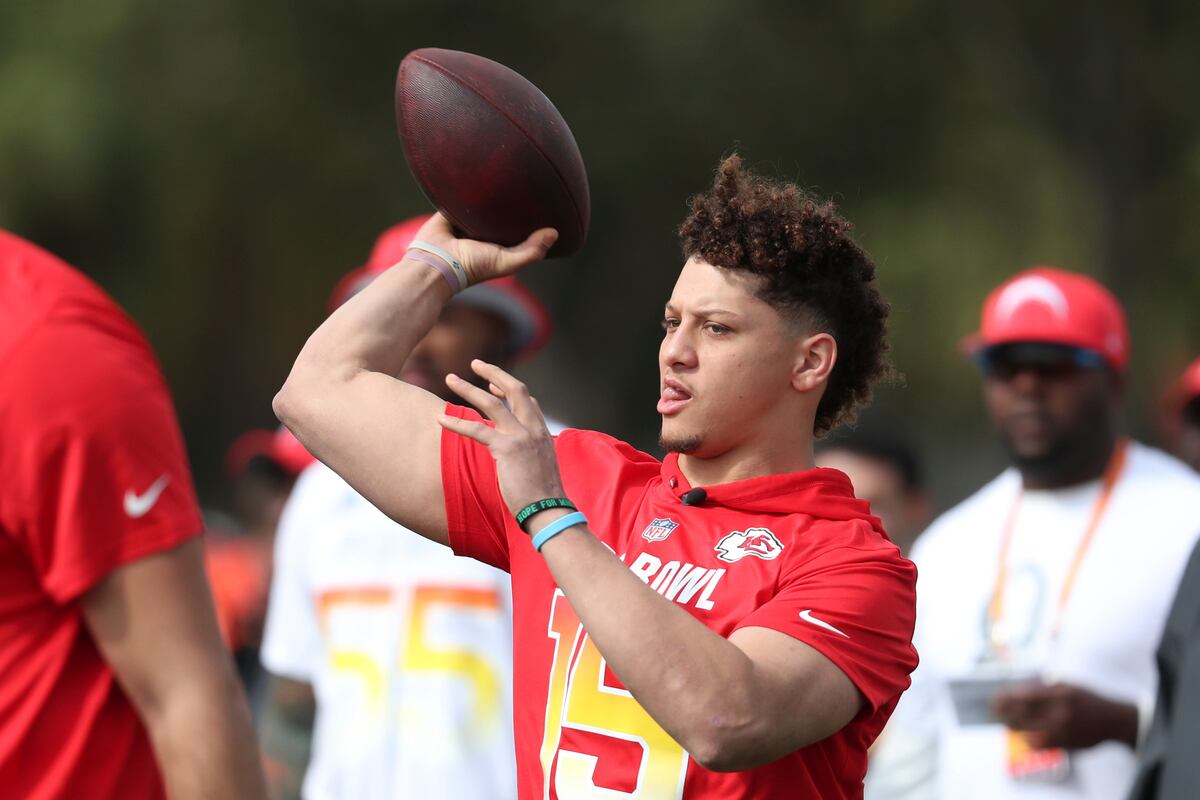 Video: Patrick Mahomes, Odell Beckham Jr and More Featured in #NFL100 ...