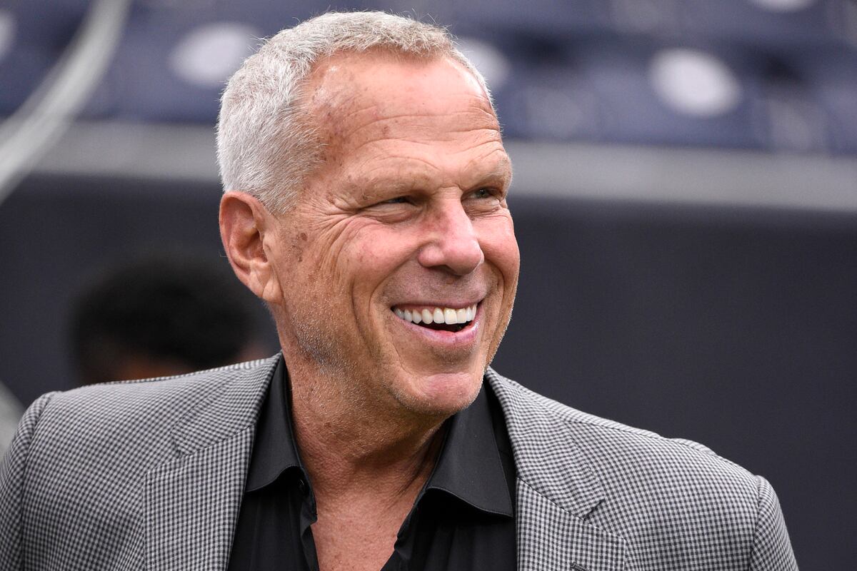 Giants Co-Owner Steve Tisch Supports AAF, Thinks It Will Drive Interest ...