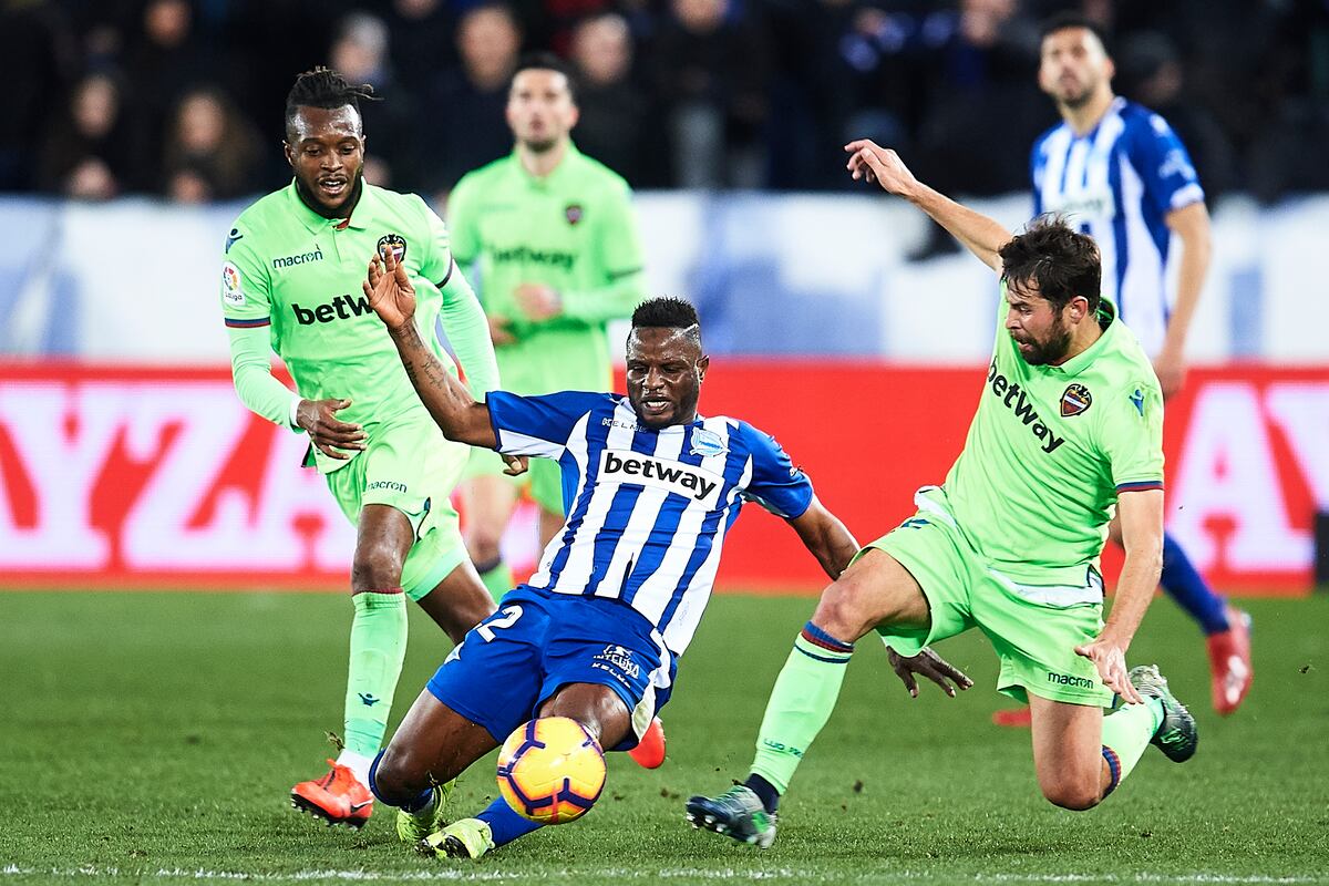 La Liga Results 2019: Table, Scores and Reaction After Final Week 23 ...