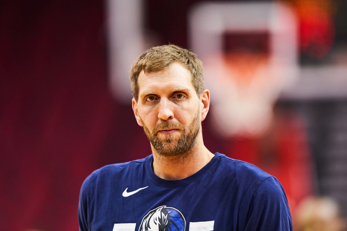Dirk Nowitzki: 'I Haven't Said' I'm Retiring; Will Make Decision 'Later ...