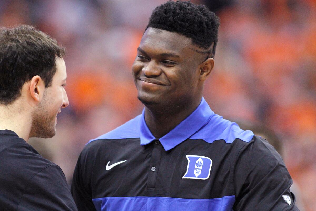 Look: Duke's Zion Williamson Rocks Nike Kyrie 4s in Return from Knee ...