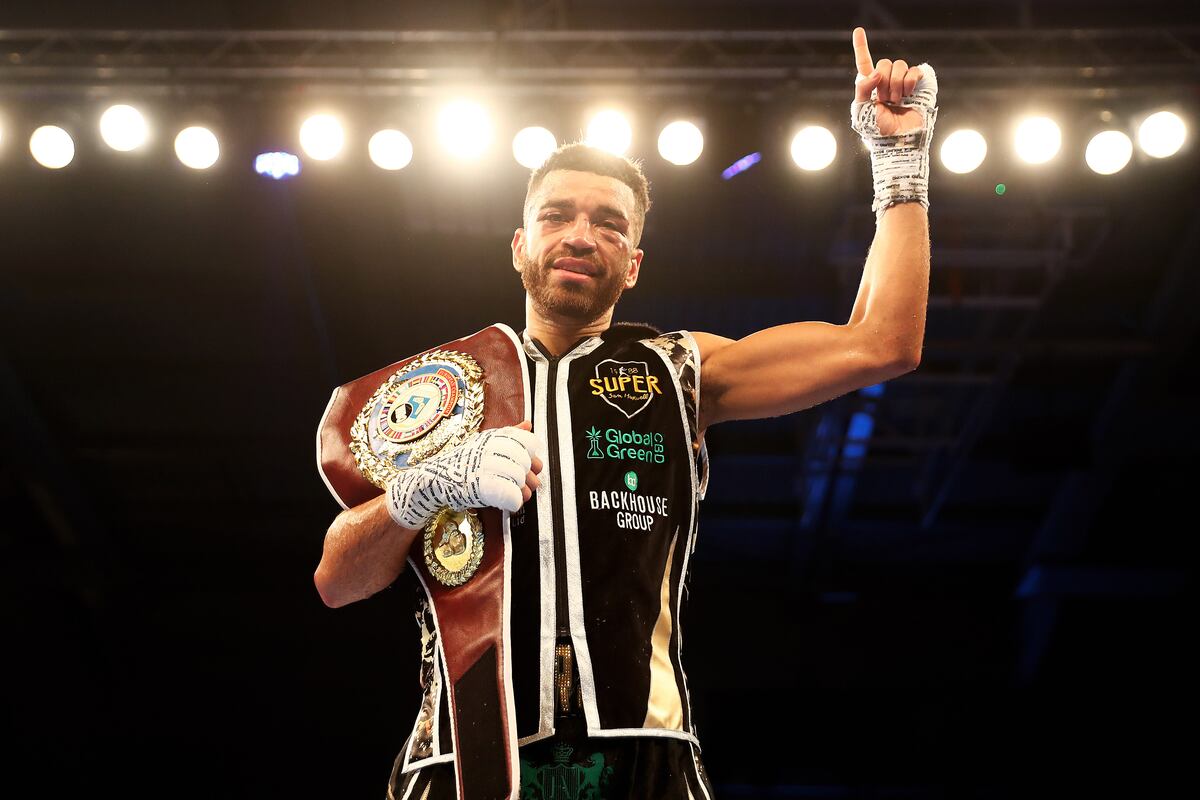 Boxer Stuns Showboating Opponent with Huge Last-Second Knockout | News ...