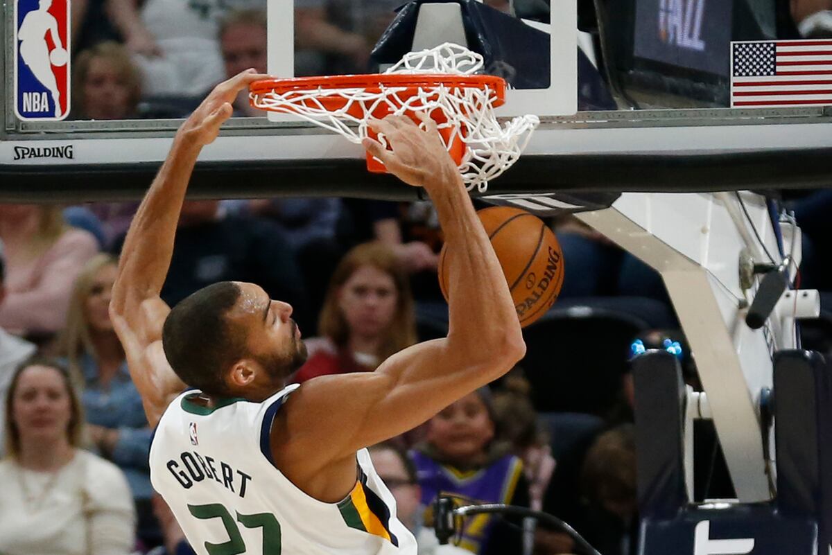 Rudy Gobert Breaks Dwight Howard's Single-Season Dunk Record with 270th ...