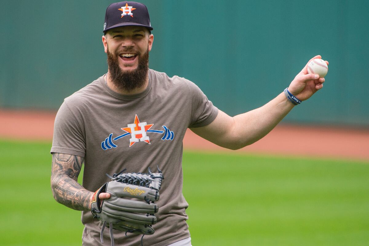 Dallas Keuchel Talking to 'A Number of Clubs' on Contract for 2019 MLB ...