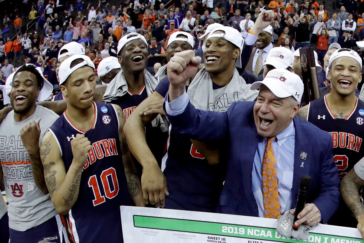 Bruce Pearl Is The Heartbeat Of Auburn S Underdog Final Four Run News