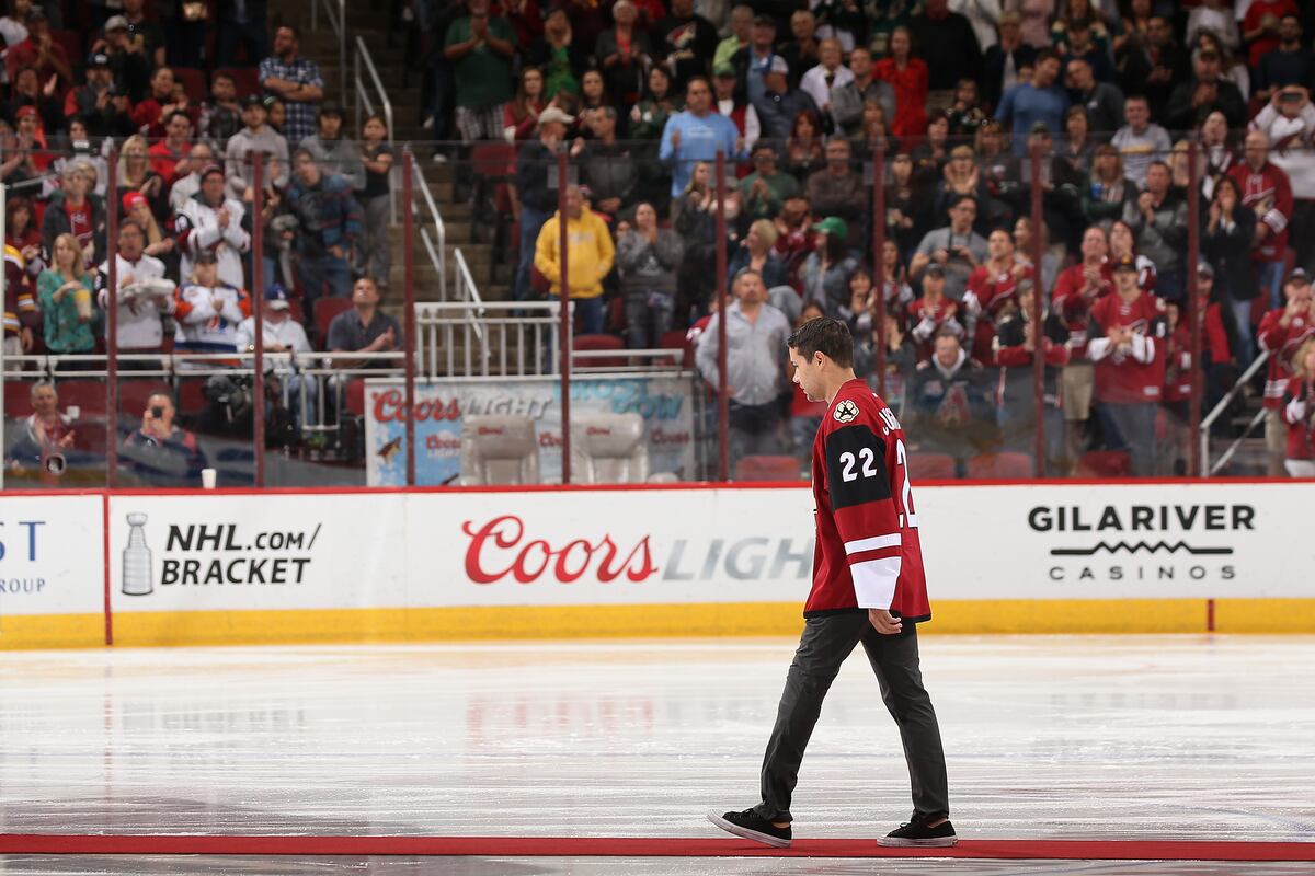 Ex-NHL Player Craig Cunningham Skating on Prosthetic After Losing Leg ...
