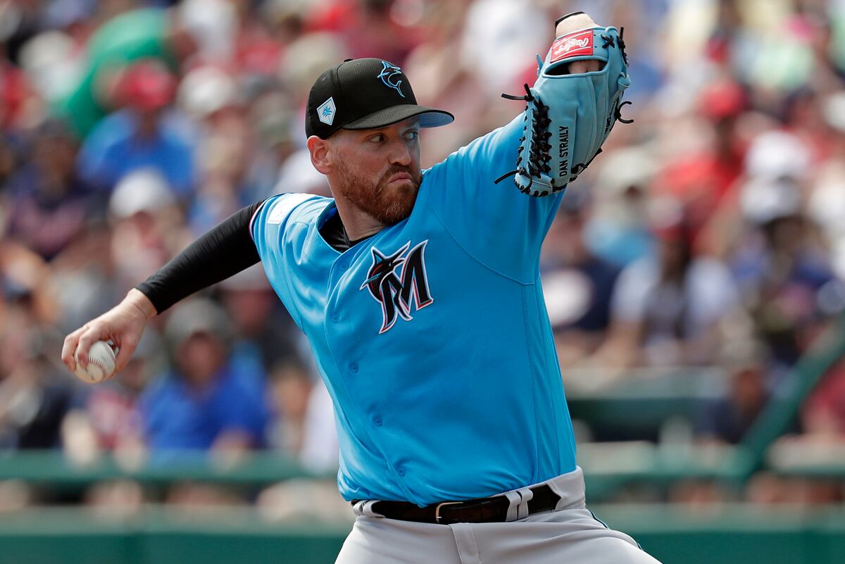Former Marlins SP Dan Straily Signs 1-Year Contract with Orioles | News ...