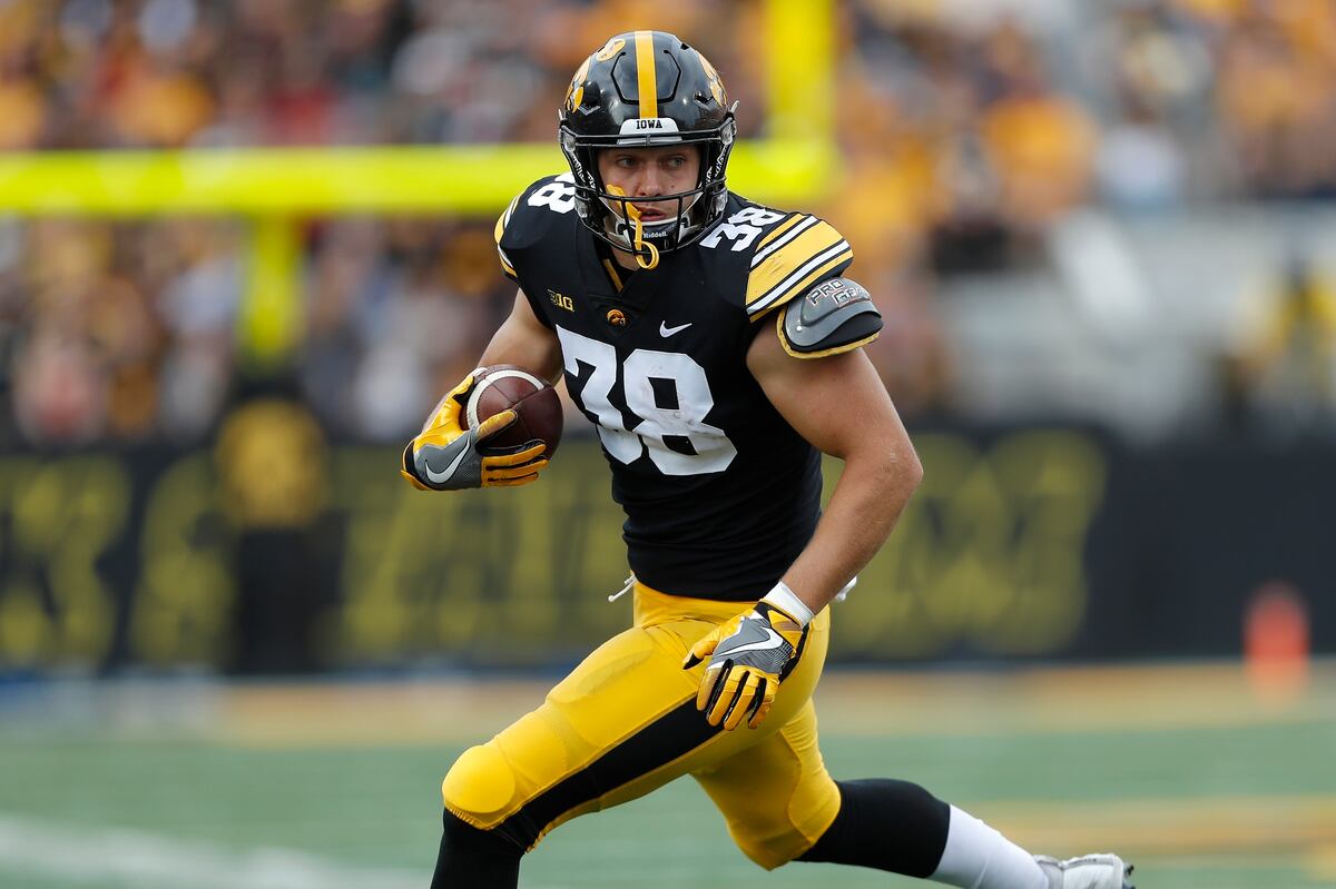 T.J. Hockenson NFL Draft 2019: Scouting Report for Detroit Lions' Pick ...