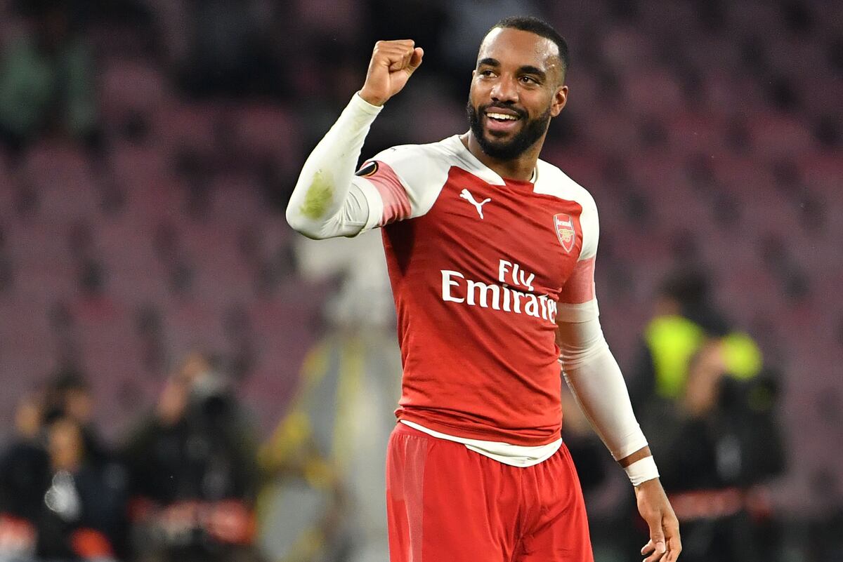 Alexandre Lacazette, Arsenal Beat Napoli, Advance to Europa League Semi ...