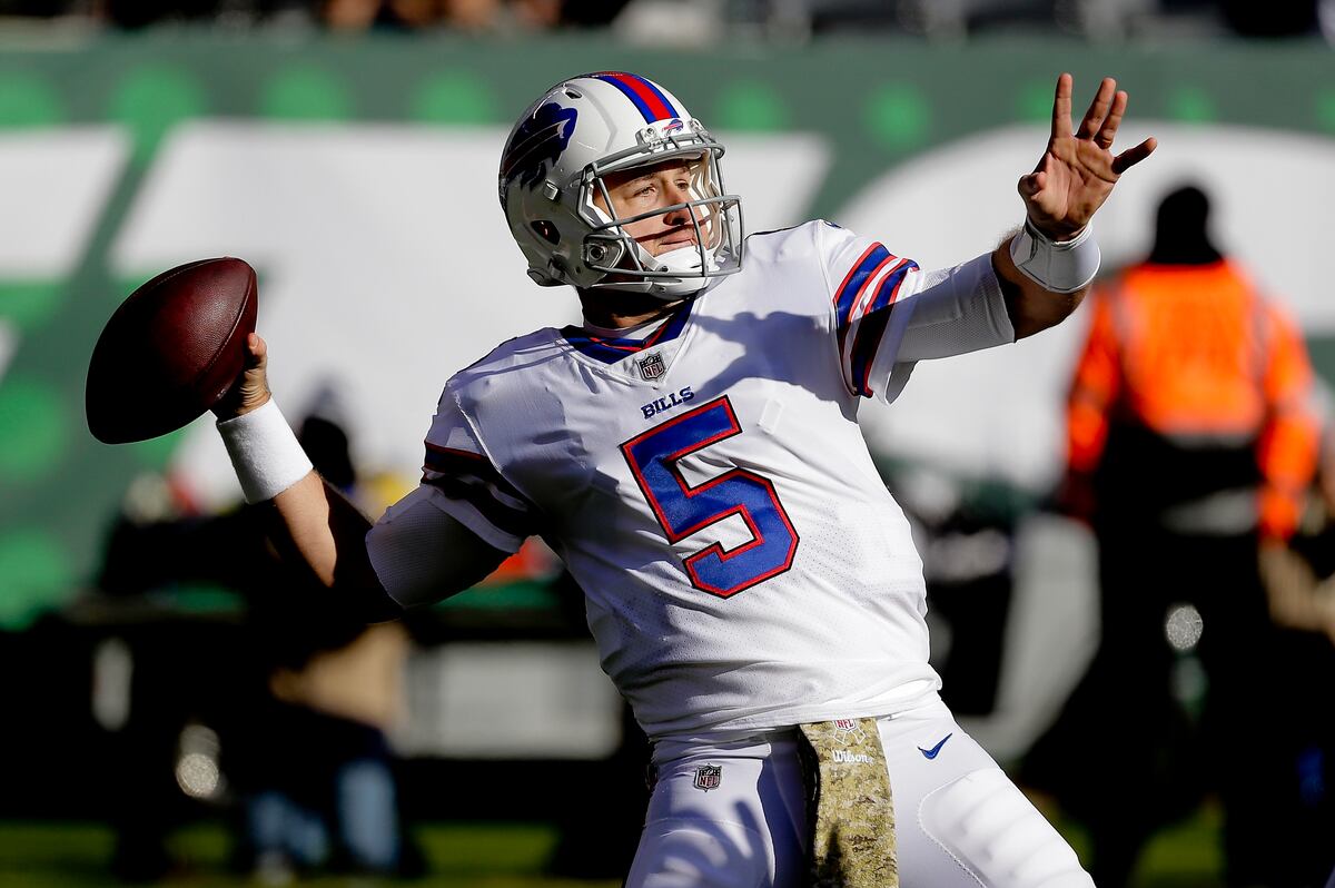 Look: Bills QB Matt Barkley Finds Massive Spider in Buffalo Basement ...