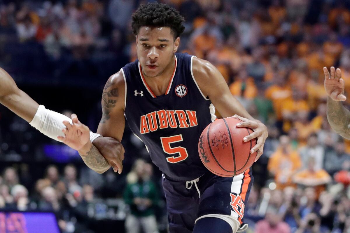 Auburn's Chuma Okeke Declares for 2019 NBA Draft After Suffering Torn ...