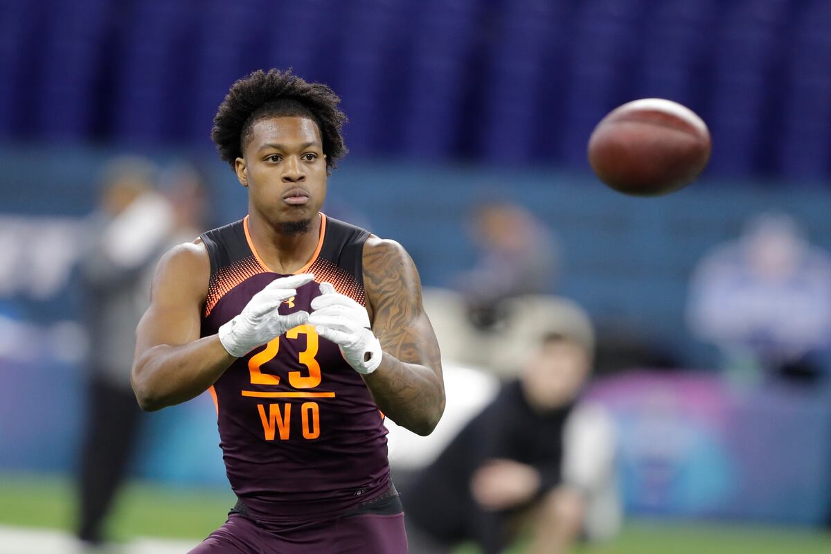 WR N'Keal Harry Vows He Won't Slip Past Cardinals at No. 33 in 2019 NFL ...