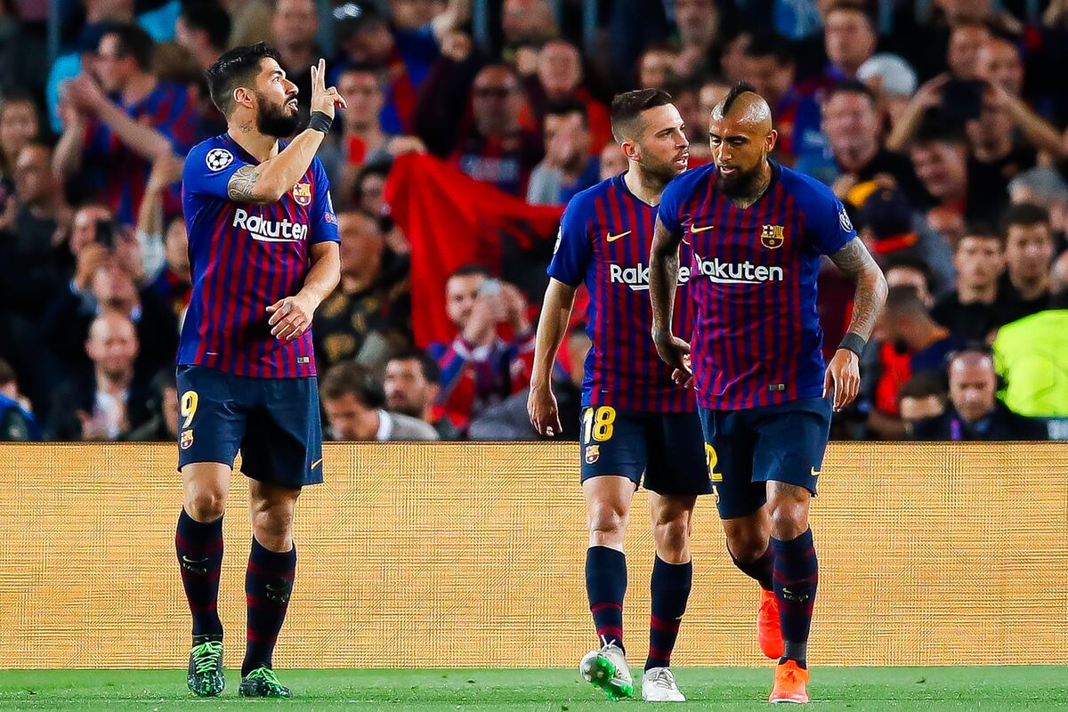 Lionel Messi, Barcelona Beat Mo Salah, Liverpool in First Leg of UCL ...