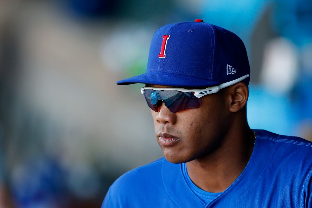 Addison Russell Reinstated by Cubs After Domestic Violence Ban, Sent to ...