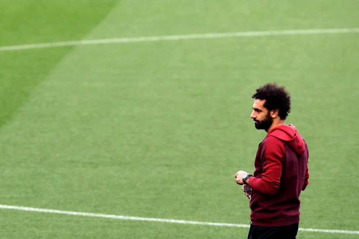Liverpool's Mo Salah out with Concussion vs. Barcelona; Could Return vs ...
