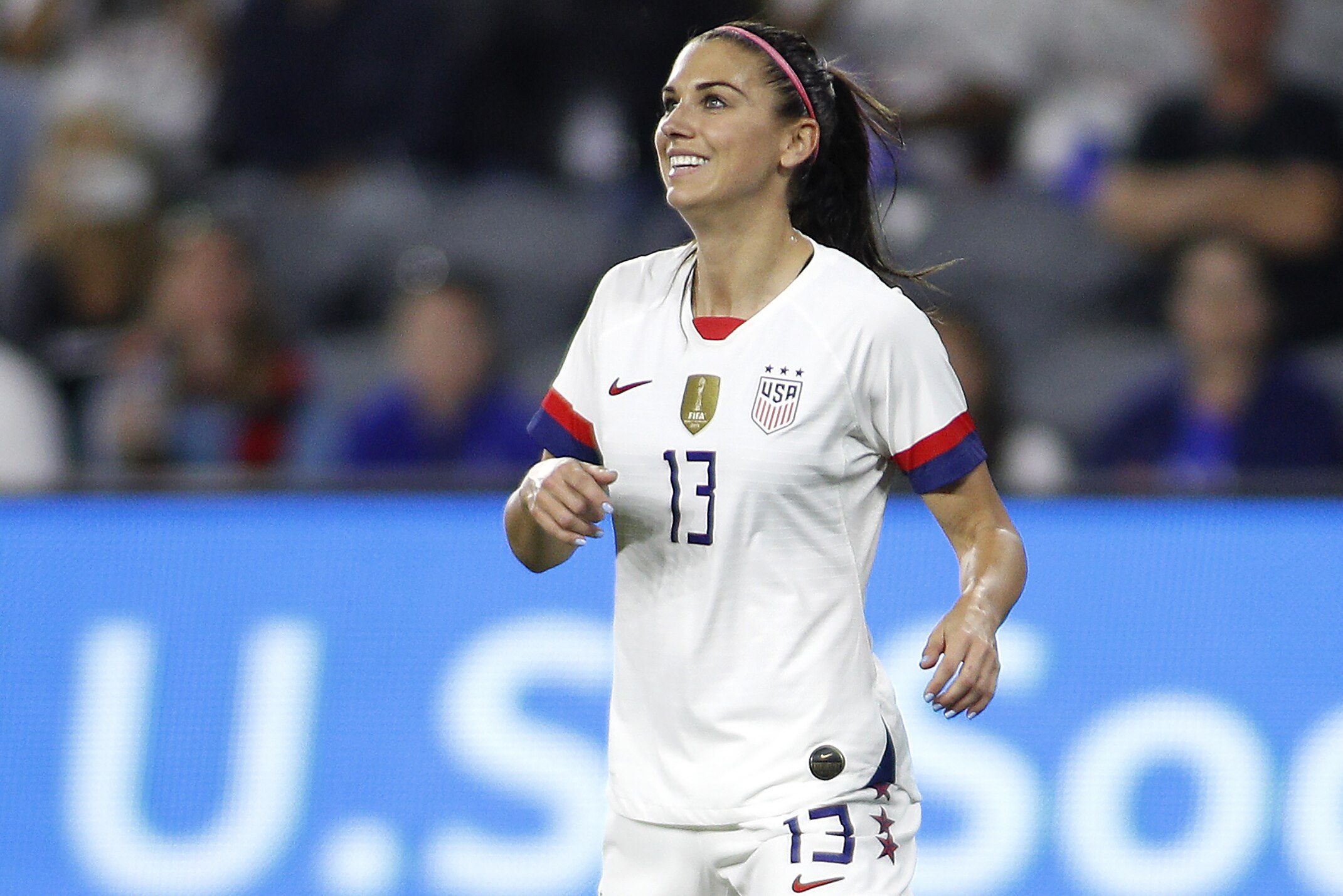 Alex Morgan Named 2019 Sports Illustrated Swimsuit Issue Cover Model ...