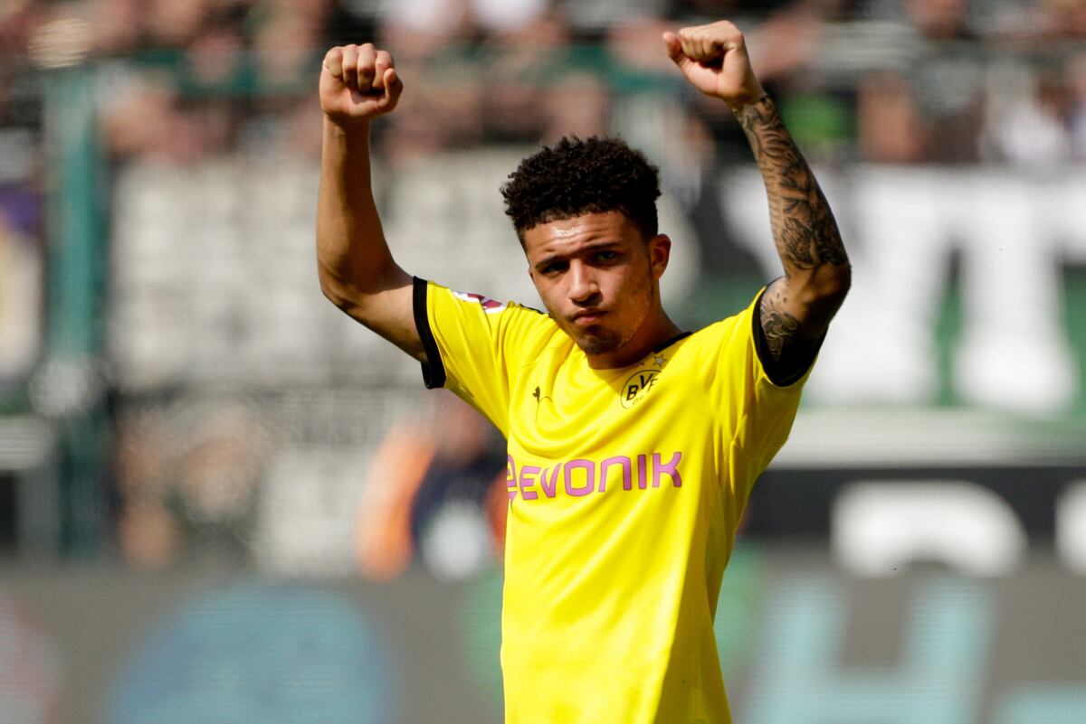 Jadon Sancho 'Guaranteed' to Be at Borussia Dortmund Next Season, Says ...